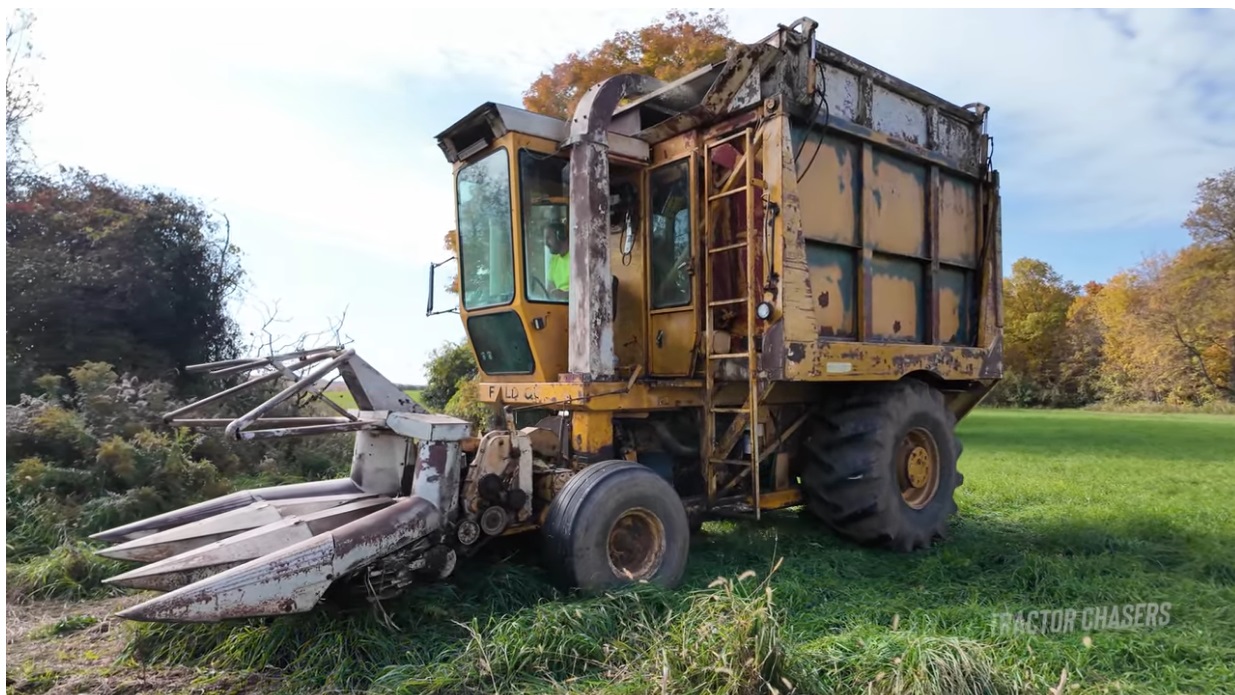 Tractor Chasers -- Watch this Field Queen Forage Harvester in action as ...