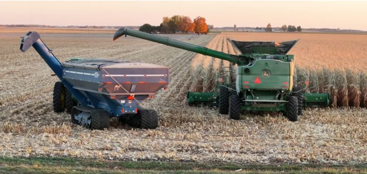 Chad Colby --John Deere S770 combines harvesting corn at Unzicker Farms ...