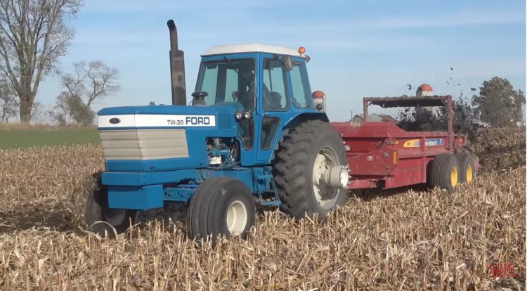 bigtractorpower -- In this video Big Tractor Power is out in the field ...