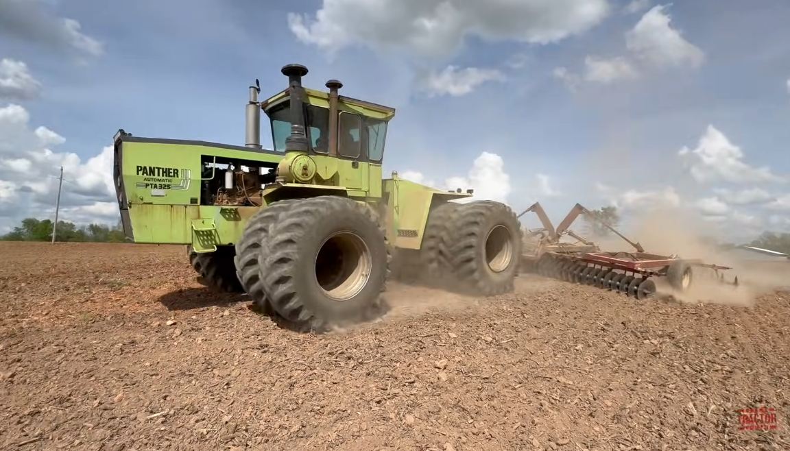 bigtractorpower -- In this video Big Tractor Power is out in the field with a 325 hp STEIGER ...