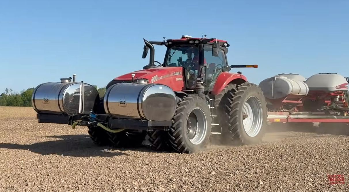 In this video Big Tractor Power is out in the field with a 396 hp CASE IH 400 MAGNUM tractor and ...