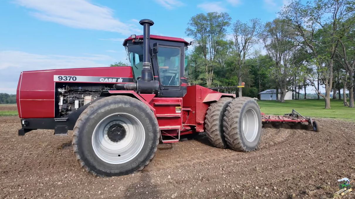 In this video I am out in a field west of Greenville Ohio. This farm is ...