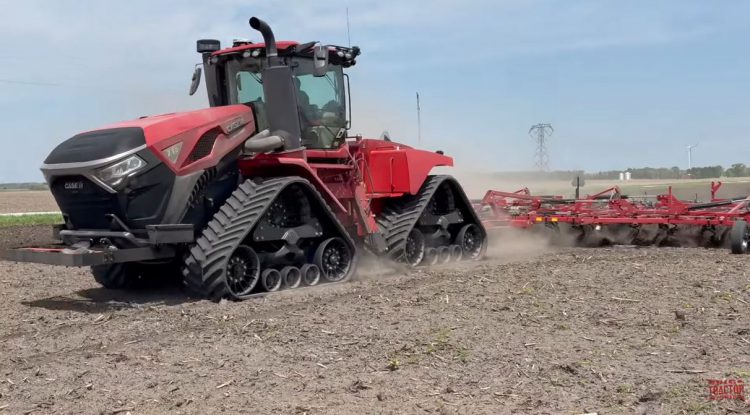 In this video Big Tractor Power is out in the field with a 715 hp CASE ...