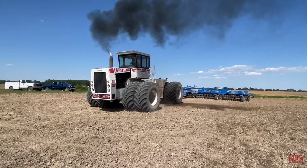 In this video Big Tractor Power is out in the field with a Prarie Monster size tractors working ...