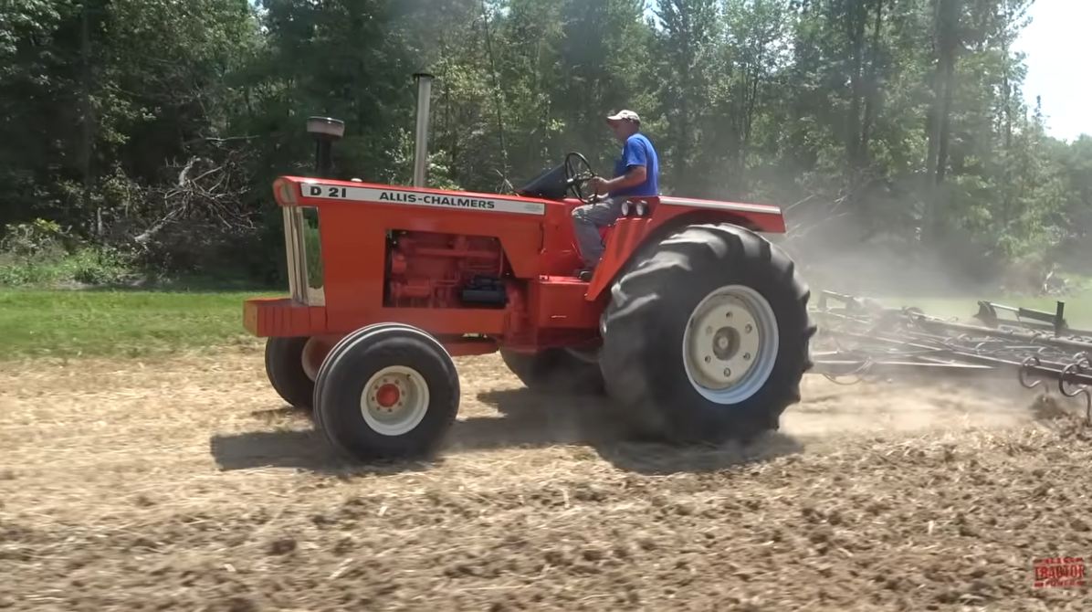 In this video Big Tractor Power spends time out in the field with a 127 pto hp ALLIS-CHALMERS ...