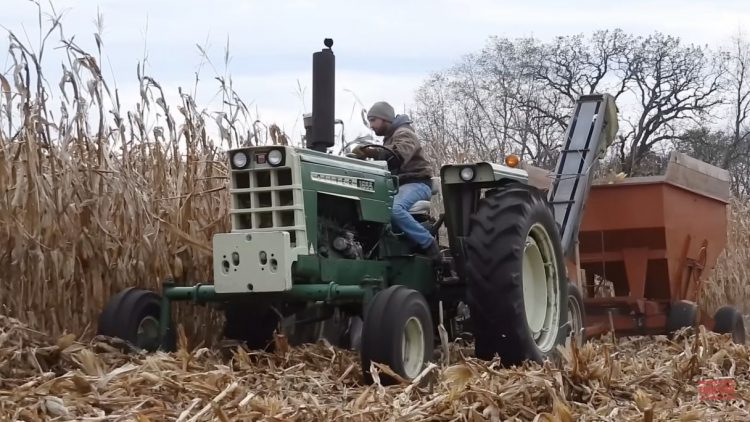 bigtractorpower -- In this video Big Tractor Power is out in the field ...