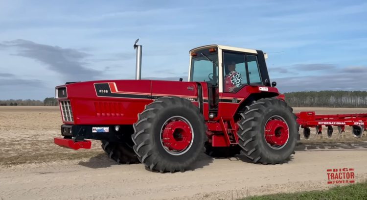 Big Tractor Power is out in the field with a 150 hp INTERNATIONAL 3588 ...